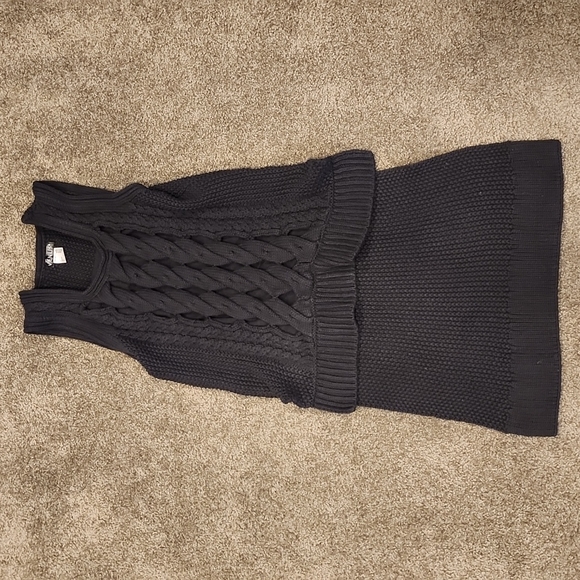 VENUS | Sweaters | Venus Black Sleeveless Knitted Sweater | Poshmark